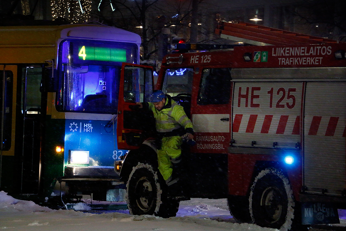 Tram Stuck in Helsinki Center Because of Heavy Snowfall - Could Snow ...